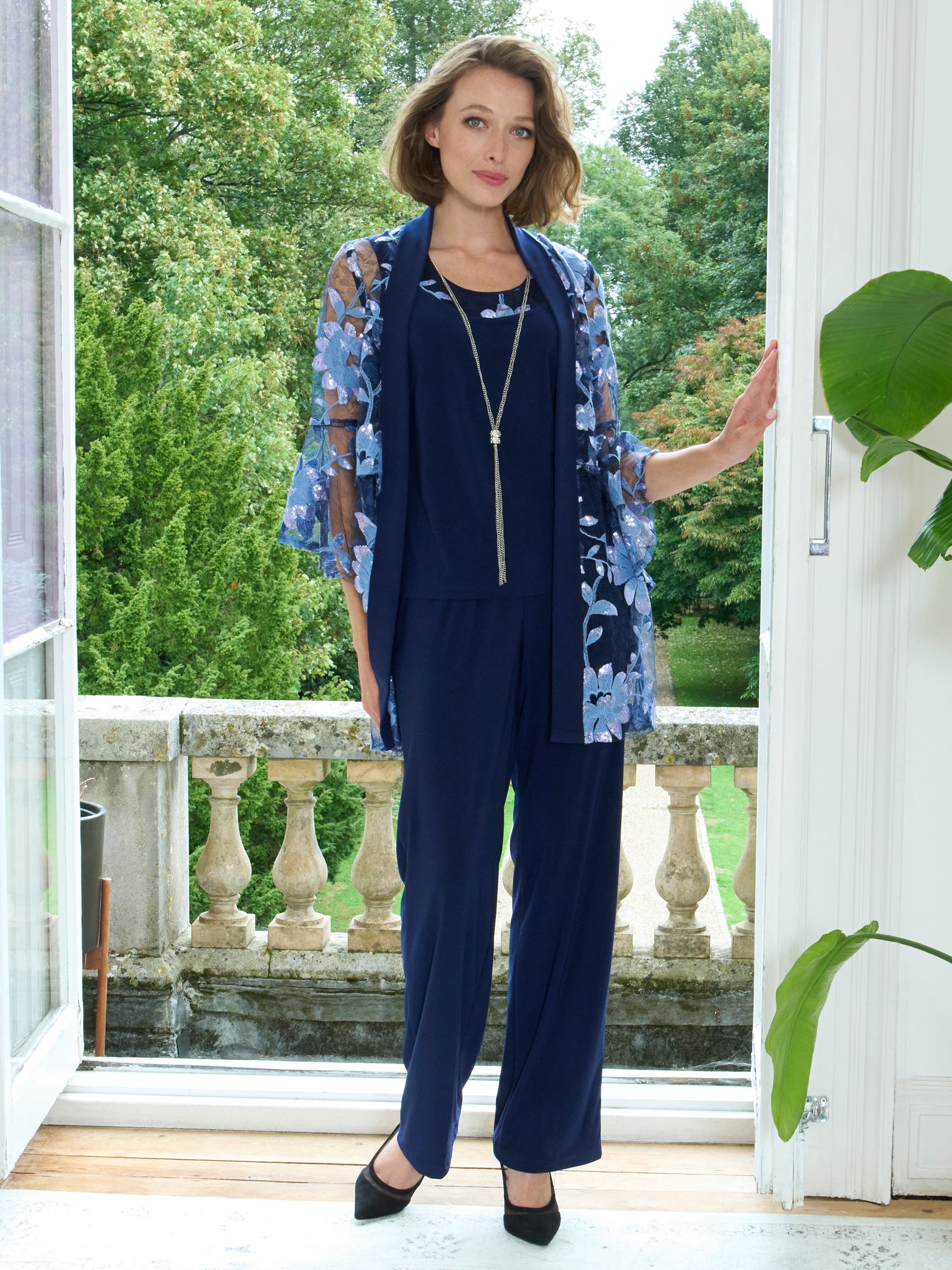 Dorris Three Piece Trouser Suit With Embroidered Jacket – Gina Bacconi